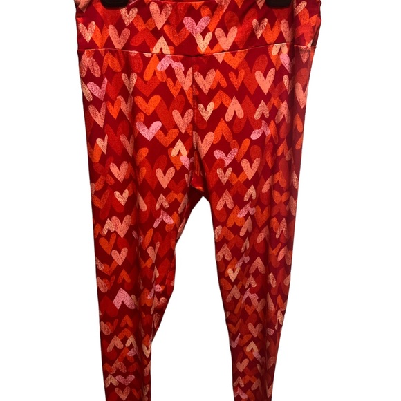 lu la roe | Pants & Jumpsuits | Lu La Roe Tall Curvy Leggings Hearts ...